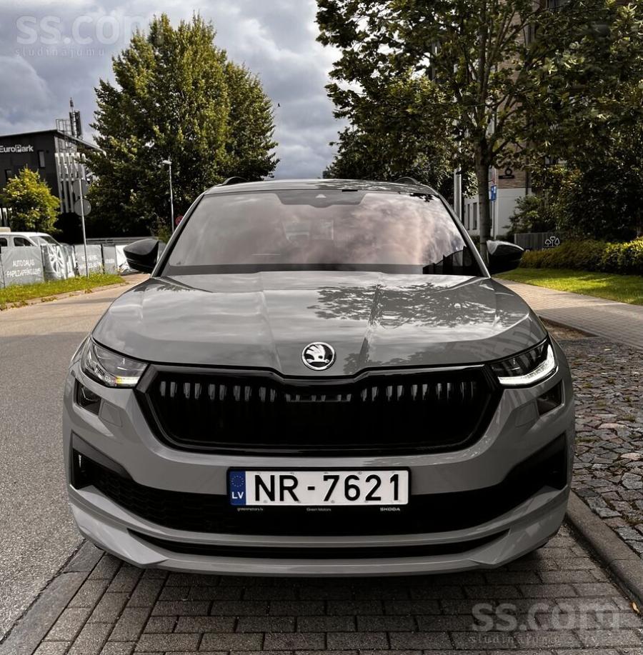 Pelēks Skoda Kodiaq 2023 Rīga, ar dzinēja tilpumu 1.50 L un nobraukumu 76 tūkst. km par 28990 €, foto 5 vietnē AUTOMOTO.COM.LV