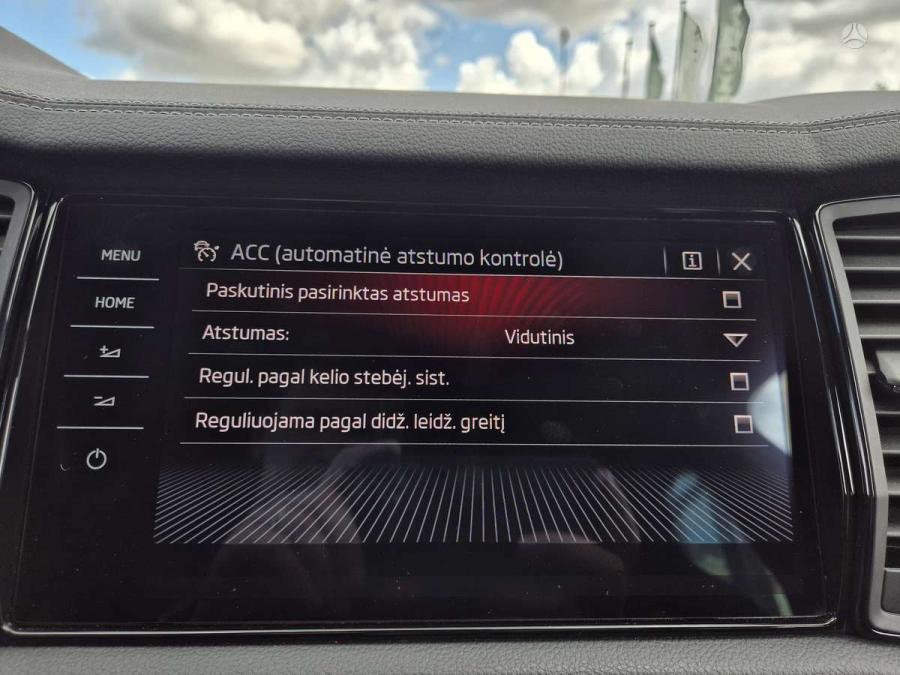 Pelēks Skoda Kodiaq 2023 Šauļi, ar dzinēja tilpumu 1.97 L un nobraukumu 176 tūkst. km par 29200 €, foto 35 vietnē AUTOMOTO.COM.LV