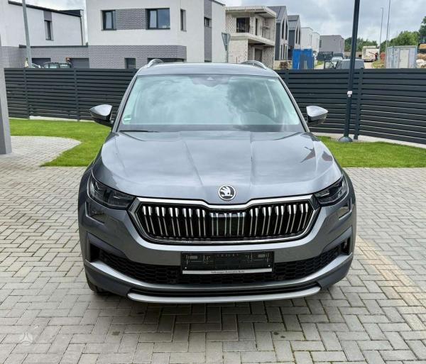 Pelēks Skoda Kodiaq 2023 Viļņa, ar dzinēja tilpumu 1.97 L un nobraukumu 145 tūkst. km par 25290 €, foto 3 vietnē AUTOMOTO.COM.LV