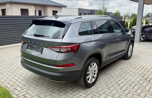 Pelēks Skoda Kodiaq 2023 Viļņa, ar dzinēja tilpumu 1.97 L un nobraukumu 145 tūkst. km par 25290 €, foto 4 vietnē AUTOMOTO.COM.LV