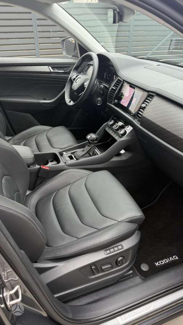 Pelēks Skoda Kodiaq 2023 Viļņa, ar dzinēja tilpumu 1.97 L un nobraukumu 145 tūkst. km par 25290 €, foto 10 vietnē AUTOMOTO.COM.LV