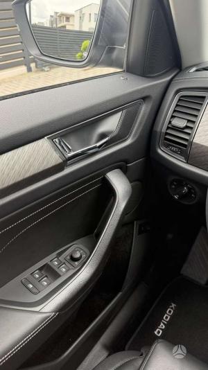 Grey Skoda Kodiaq 2023 in Vilnius, with an engine capacity of 1.97 L and mileage of 145 thousand km for 25290 €, photo 24 on AUTOMOTO.COM.LV