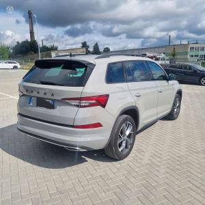 Pelēks Skoda Kodiaq 2023 Tauragė, ar dzinēja tilpumu 1.97 L un nobraukumu 220 tūkst. km par 23900 €, foto 3 vietnē AUTOMOTO.COM.LV