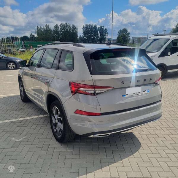 Pelēks Skoda Kodiaq 2023 Tauragė, ar dzinēja tilpumu 1.97 L un nobraukumu 220 tūkst. km par 23900 €, foto 3 vietnē AUTOMOTO.COM.LV