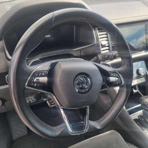 Pelēks Skoda Kodiaq 2023 Tauragė, ar dzinēja tilpumu 1.97 L un nobraukumu 220 tūkst. km par 23900 €, foto 9 vietnē AUTOMOTO.COM.LV