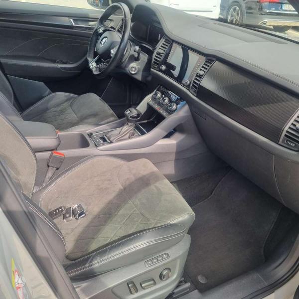 Pelēks Skoda Kodiaq 2023 Tauragė, ar dzinēja tilpumu 1.97 L un nobraukumu 220 tūkst. km par 23900 €, foto 10 vietnē AUTOMOTO.COM.LV