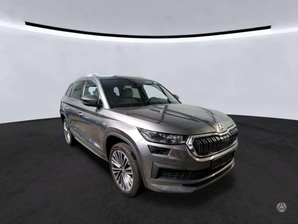 Pelēks Skoda Kodiaq 2023 Viļņa, ar dzinēja tilpumu 1.97 L un nobraukumu 206 tūkst. km par 25900 €, foto 5 vietnē AUTOMOTO.COM.LV