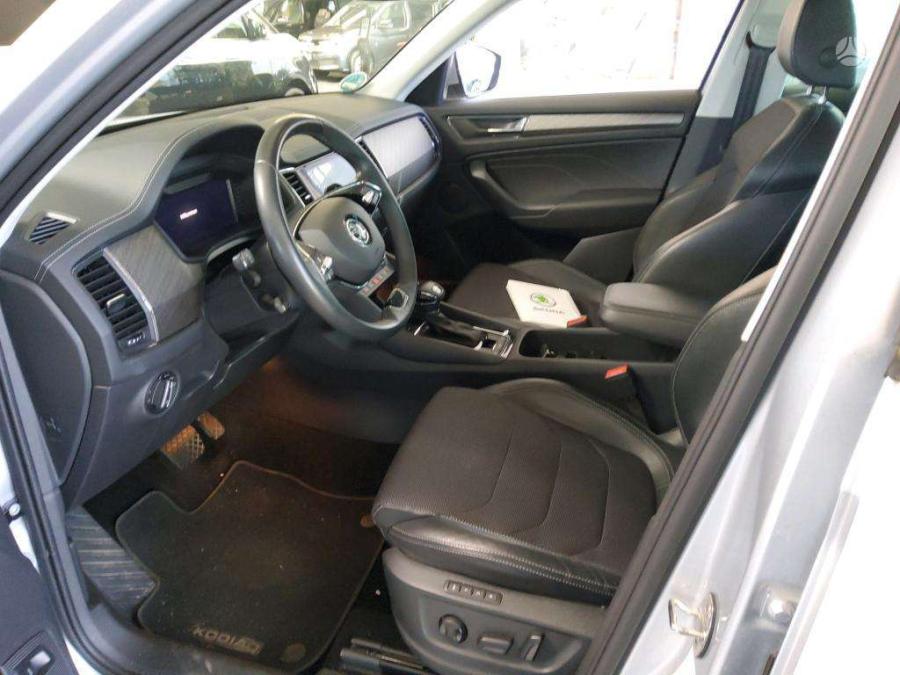 Серый Шкода Kodiaq 2023 в Каунас, объемом двигателя 1.97 л и пробегом 131 тыс. км за 23699 €, фото 6 на AUTOMOTO.COM.LV