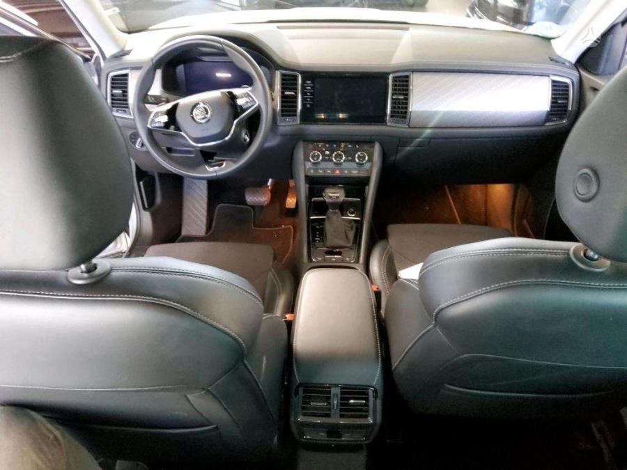 Серый Шкода Kodiaq 2023 в Каунас, объемом двигателя 1.97 л и пробегом 131 тыс. км за 23699 €, фото 8 на AUTOMOTO.COM.LV