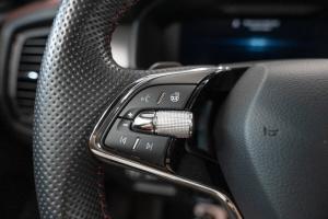 Серый Шкода Kodiaq 2023 в Вильнюс, объемом двигателя 2.00 л и пробегом 125 тыс. км за 35500 €, фото 11 на AUTOMOTO.COM.LV