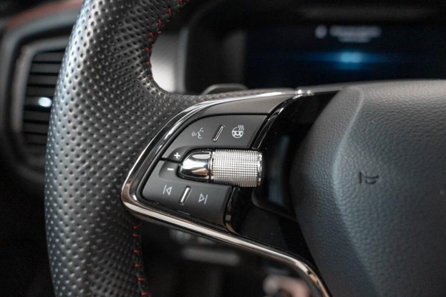 Серый Шкода Kodiaq 2023 в Вильнюс, объемом двигателя 2.00 л и пробегом 125 тыс. км за 35500 €, фото 11 на AUTOMOTO.COM.LV