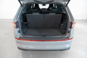 Серый Шкода Kodiaq 2023 в Вильнюс, объемом двигателя 2.00 л и пробегом 125 тыс. км за 35500 €, фото 26 на AUTOMOTO.COM.LV