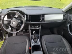 Pelēks Skoda Kodiaq 2023 Rīga, ar dzinēja tilpumu 1.50 L un nobraukumu 62 tūkst. km par 27000 €, foto 9 vietnē AUTOMOTO.COM.LV
