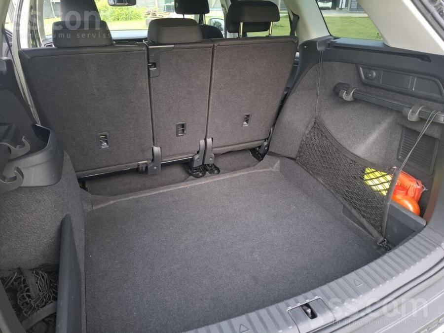 Pelēks Skoda Kodiaq 2023 Rīga, ar dzinēja tilpumu 1.50 L un nobraukumu 62 tūkst. km par 27000 €, foto 12 vietnē AUTOMOTO.COM.LV