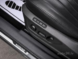 Серый Шкода Kodiaq 2023 в Пярну, объемом двигателя 2.00 л и пробегом 66 тыс. км за 36990 €, фото 24 на AUTOMOTO.COM.LV