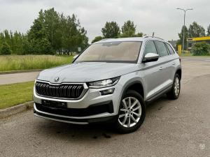 Серый Шкода Kodiaq 2023 в Таураге, объемом двигателя 1.97 л и пробегом 167 тыс. км за 24999 €, фото  на AUTOMOTO.COM.LV