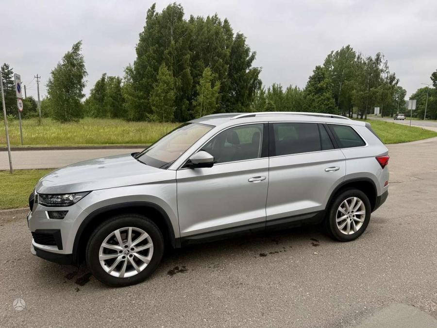 Серый Шкода Kodiaq 2023 в Таураге, объемом двигателя 1.97 л и пробегом 167 тыс. км за 24999 €, фото 4 на AUTOMOTO.COM.LV