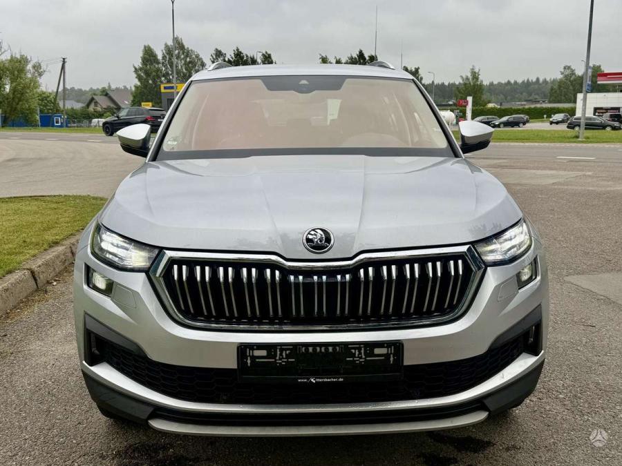 Серый Шкода Kodiaq 2023 в Таураге, объемом двигателя 1.97 л и пробегом 167 тыс. км за 24999 €, фото 5 на AUTOMOTO.COM.LV