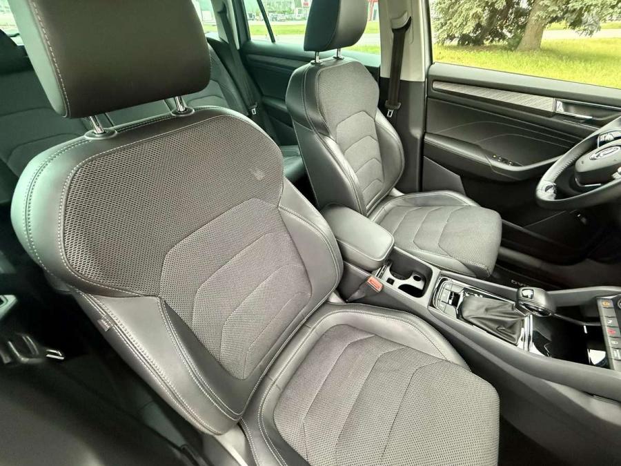 Серый Шкода Kodiaq 2023 в Таураге, объемом двигателя 1.97 л и пробегом 167 тыс. км за 24999 €, фото 17 на AUTOMOTO.COM.LV