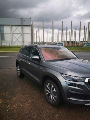 Серый Шкода Kodiaq 2023 в Каунас, объемом двигателя 1.97 л и пробегом 40 тыс. км за 34500 €, фото 3 на AUTOMOTO.COM.LV