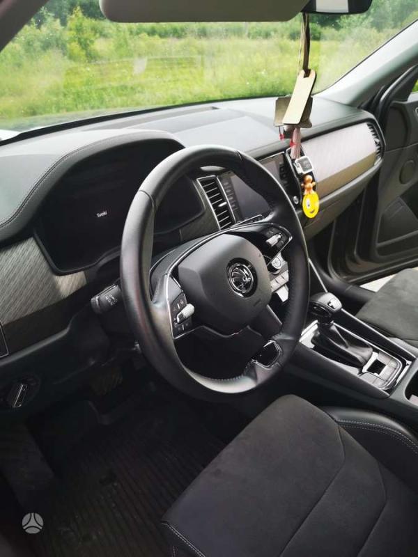 Серый Шкода Kodiaq 2023 в Каунас, объемом двигателя 1.97 л и пробегом 40 тыс. км за 34500 €, фото 9 на AUTOMOTO.COM.LV