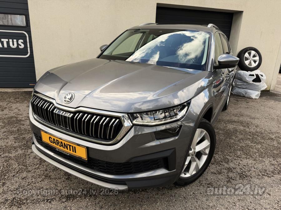Серый Шкода Kodiaq 2023 в Пярну, объемом двигателя 2.00 л и пробегом 132 тыс. км за 29990 €, фото 1 на AUTOMOTO.COM.LV