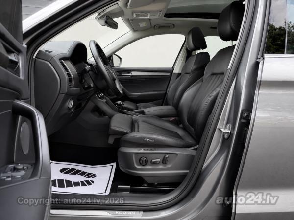 Pelēks Skoda Kodiaq 2023 Pērnava, ar dzinēja tilpumu 2.00 L un nobraukumu 132 tūkst. km par 29990 €, foto 10 vietnē AUTOMOTO.COM.LV