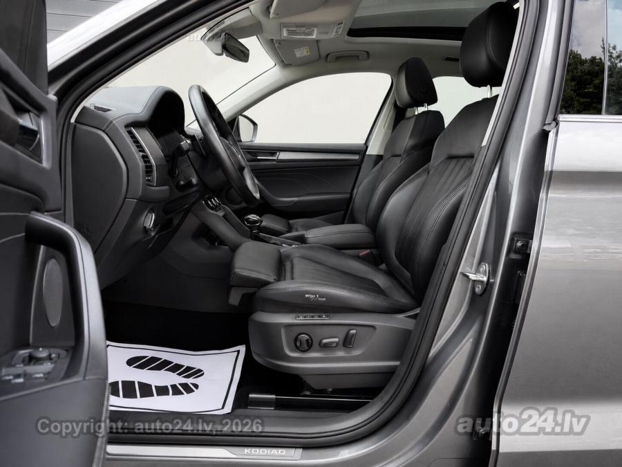 Серый Шкода Kodiaq 2023 в Пярну, объемом двигателя 2.00 л и пробегом 132 тыс. км за 29990 €, фото 11 на AUTOMOTO.COM.LV