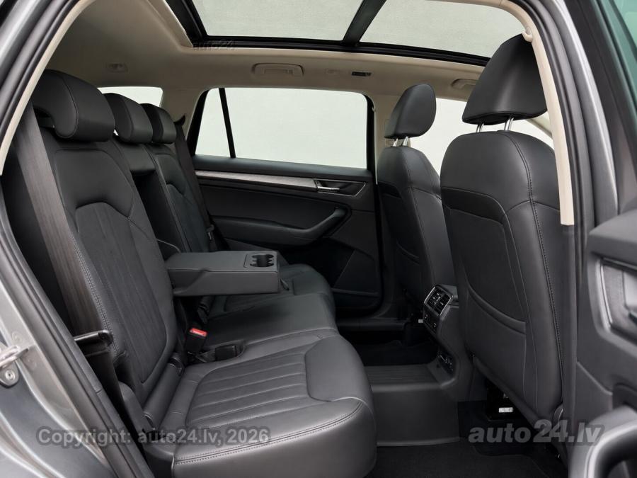 Серый Шкода Kodiaq 2023 в Пярну, объемом двигателя 2.00 л и пробегом 132 тыс. км за 29990 €, фото 14 на AUTOMOTO.COM.LV