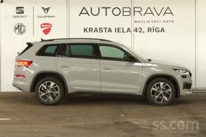 Серый Шкода Kodiaq 2023 в Рига, объемом двигателя 1.50 л и пробегом 119 тыс. км за 26400 €, фото 6 на AUTOMOTO.COM.LV