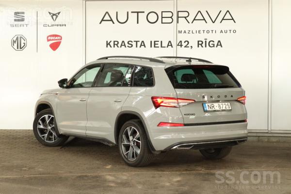 Серый Шкода Kodiaq 2023 в Рига, объемом двигателя 1.50 л и пробегом 119 тыс. км за 26400 €, фото 6 на AUTOMOTO.COM.LV