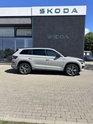 Серый Шкода Kodiaq 2023 в Клайпеда, объемом двигателя 1.98 л и пробегом 71 тыс. км за 34980 €, фото  на AUTOMOTO.COM.LV
