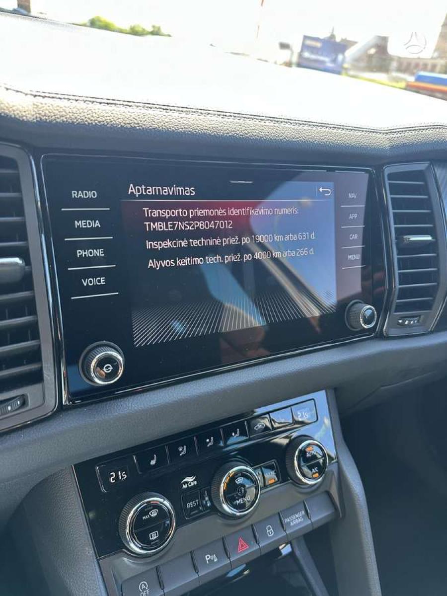 Серый Шкода Kodiaq 2023 в Клайпеда, объемом двигателя 1.98 л и пробегом 71 тыс. км за 34980 €, фото 25 на AUTOMOTO.COM.LV