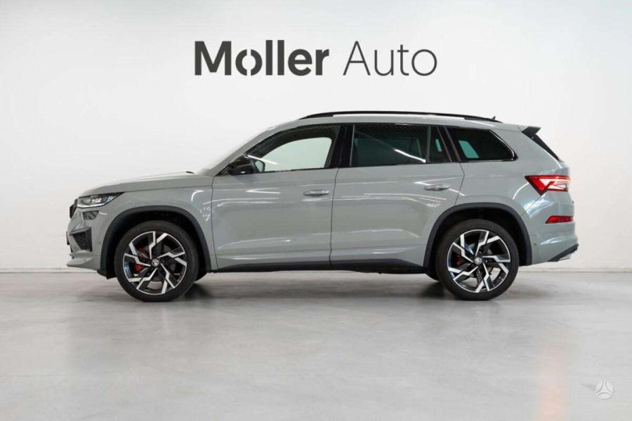 Grey Skoda Kodiaq 2023 in Vilnius, with an engine capacity of 2.00 L and mileage of 125 thousand km for 35500 €, photo 3 on AUTOMOTO.COM.LV