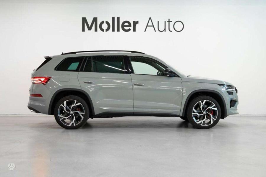 Grey Skoda Kodiaq 2023 in Vilnius, with an engine capacity of 2.00 L and mileage of 125 thousand km for 35500 €, photo 5 on AUTOMOTO.COM.LV