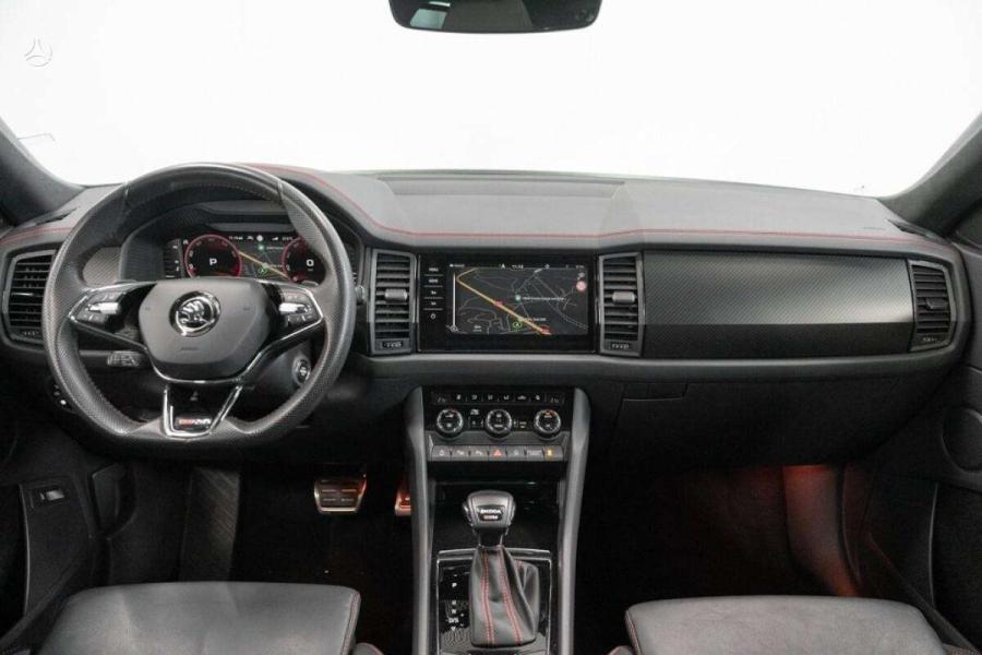 Grey Skoda Kodiaq 2023 in Vilnius, with an engine capacity of 2.00 L and mileage of 125 thousand km for 35500 €, photo 9 on AUTOMOTO.COM.LV