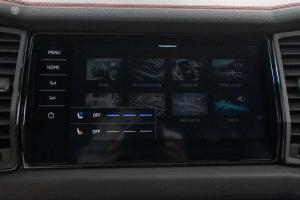 Grey Skoda Kodiaq 2023 in Vilnius, with an engine capacity of 2.00 L and mileage of 125 thousand km for 35500 €, photo 18 on AUTOMOTO.COM.LV