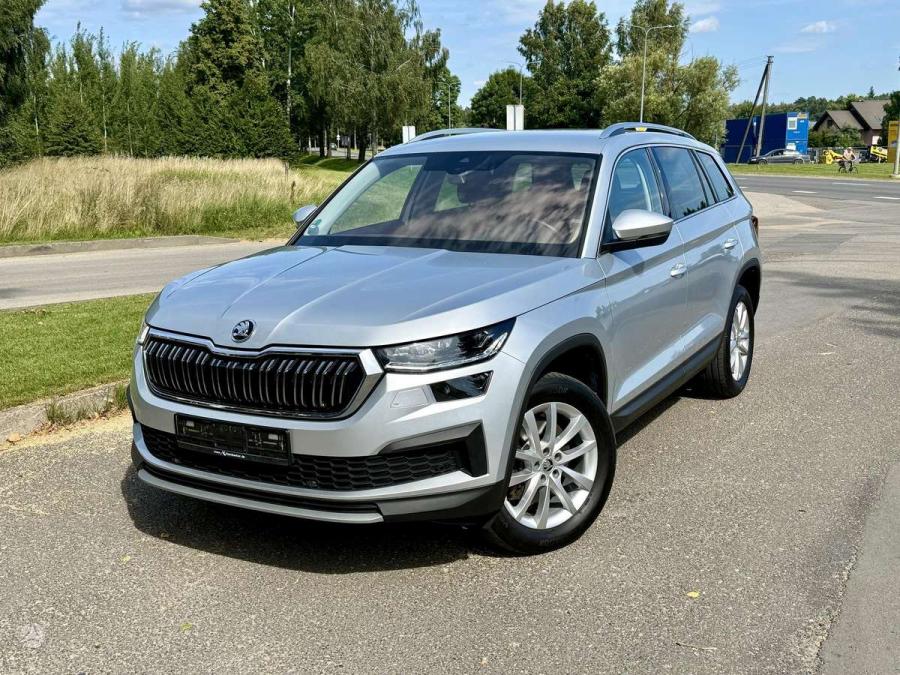 Серый Шкода Kodiaq 2023 в Таураге, объемом двигателя 1.97 л и пробегом 150 тыс. км за 24900 €, фото 1 на AUTOMOTO.COM.LV