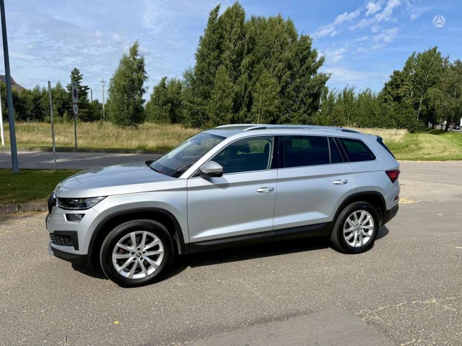 Серый Шкода Kodiaq 2023 в Таураге, объемом двигателя 1.97 л и пробегом 150 тыс. км за 24900 €, фото 4 на AUTOMOTO.COM.LV