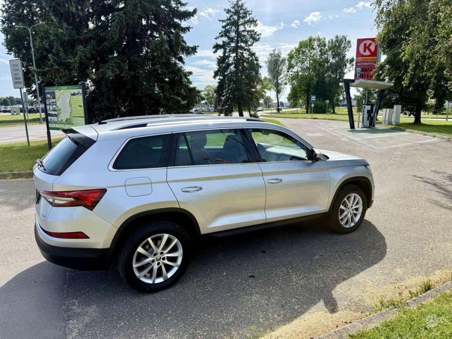 Серый Шкода Kodiaq 2023 в Таураге, объемом двигателя 1.97 л и пробегом 150 тыс. км за 24900 €, фото 7 на AUTOMOTO.COM.LV