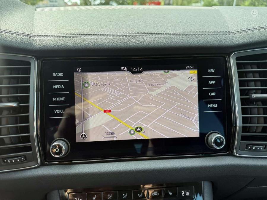 Серый Шкода Kodiaq 2023 в Таураге, объемом двигателя 1.97 л и пробегом 150 тыс. км за 24900 €, фото 28 на AUTOMOTO.COM.LV
