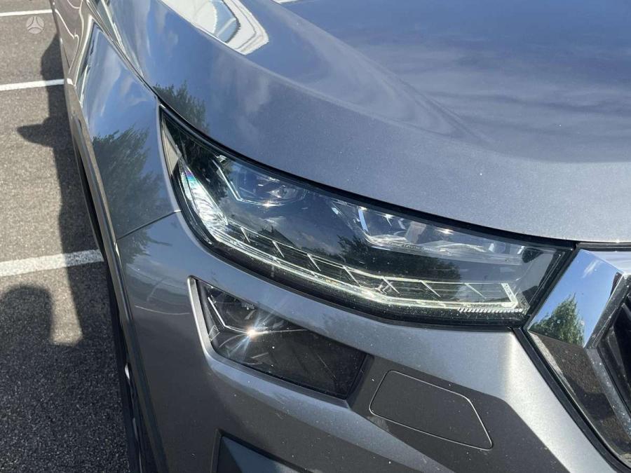 Серый Шкода Kodiaq 2023 в Вильнюс, объемом двигателя 1.97 л и пробегом 213 тыс. км за 23900 €, фото 5 на AUTOMOTO.COM.LV