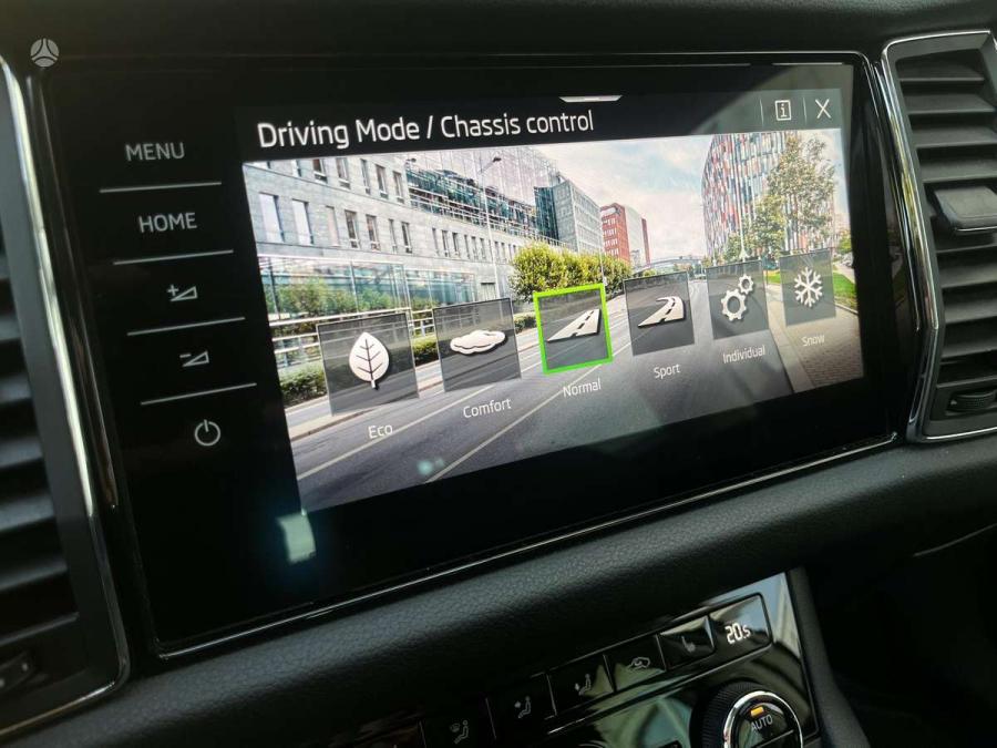 Серый Шкода Kodiaq 2023 в Вильнюс, объемом двигателя 1.97 л и пробегом 213 тыс. км за 23900 €, фото 28 на AUTOMOTO.COM.LV
