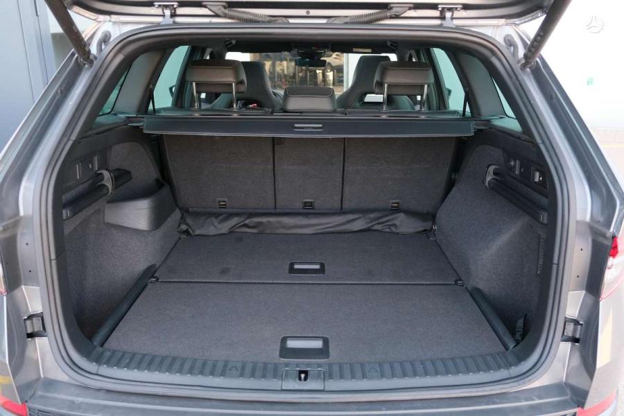 Grey Skoda Kodiaq 2023 in Vilnius, with an engine capacity of 1.97 L and mileage of 122 thousand km for 31900 €, photo 33 on AUTOMOTO.COM.LV