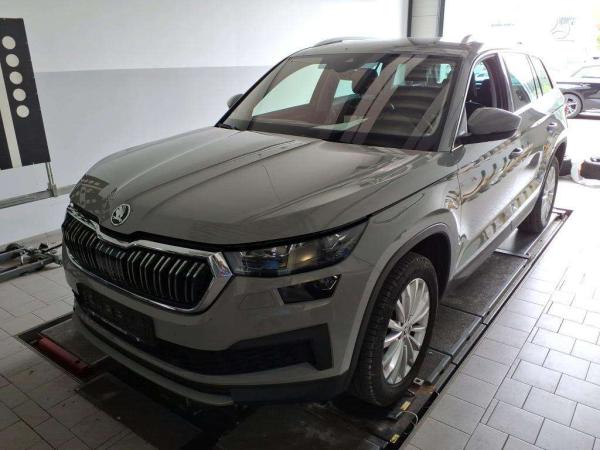 Pelēks Skoda Kodiaq 2023 Kauņa, ar dzinēja tilpumu 1.97 L un nobraukumu 140 tūkst. km par 23999 €, foto 1 vietnē AUTOMOTO.COM.LV