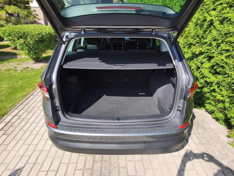 Серый Шкода Kodiaq 2023 в Калвария, объемом двигателя 1.50 л и пробегом 142 тыс. км за 23898 €, фото 11 на AUTOMOTO.COM.LV