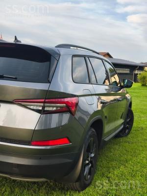 Pelēks Skoda Kodiaq 2023 Rīga, ar dzinēja tilpumu 1.50 L un nobraukumu 63 tūkst. km par 23999 €, foto 6 vietnē AUTOMOTO.COM.LV