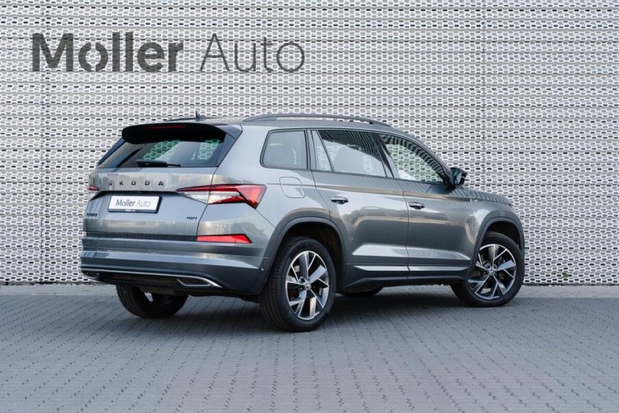 Серый Шкода Kodiaq 2023 в Марупе, объемом двигателя 2.00 л и пробегом 143 тыс. км за 31700 €, фото 5 на AUTOMOTO.COM.LV