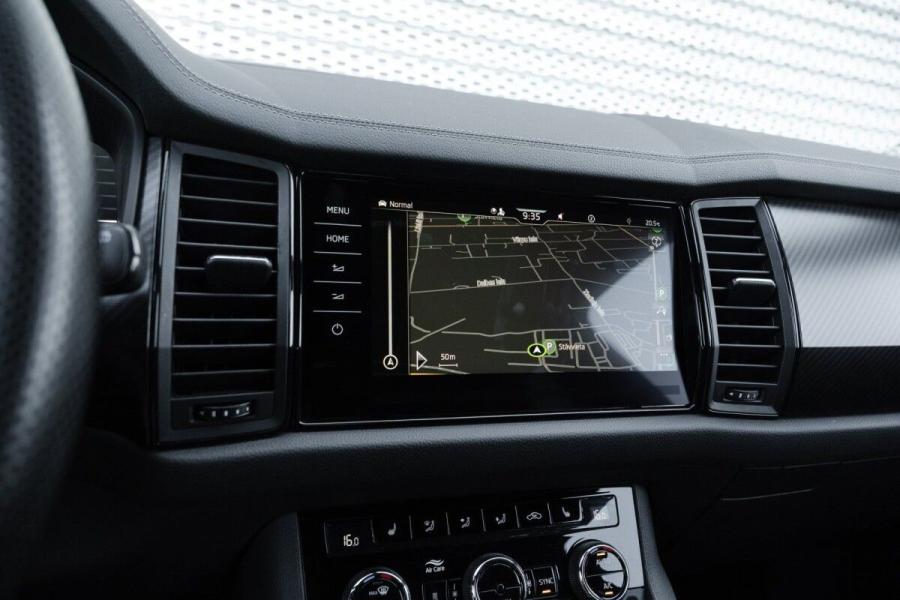 Серый Шкода Kodiaq 2023 в Марупе, объемом двигателя 2.00 л и пробегом 143 тыс. км за 31700 €, фото 23 на AUTOMOTO.COM.LV