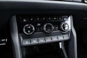 Серый Шкода Kodiaq 2023 в Марупе, объемом двигателя 2.00 л и пробегом 143 тыс. км за 31700 €, фото 24 на AUTOMOTO.COM.LV